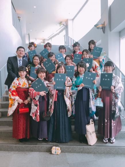 お知らせ：2017年度 尚絅学院大学 卒業式｜尚絅学院大学 受験生のための入試応援サイト